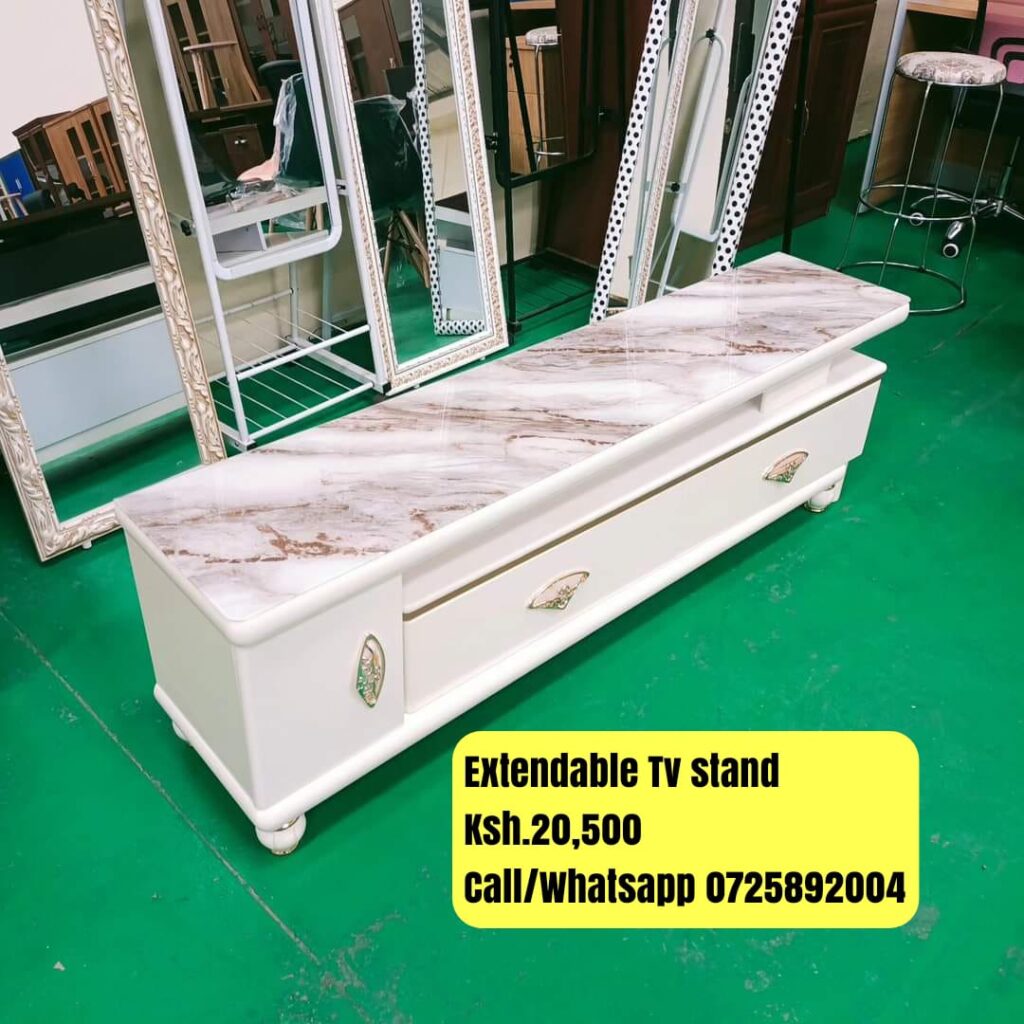 Extendable TV Stand - Diamond Furniture